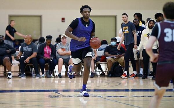 Roman Catholic's Anthony Finkley finds college home at St. Joe's