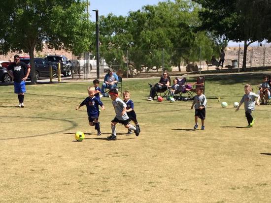 SNSA Mini Kickers Program