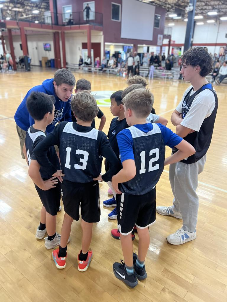 Davis Hoops Basketball Club