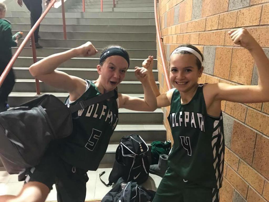 Girls Traveling Basketball